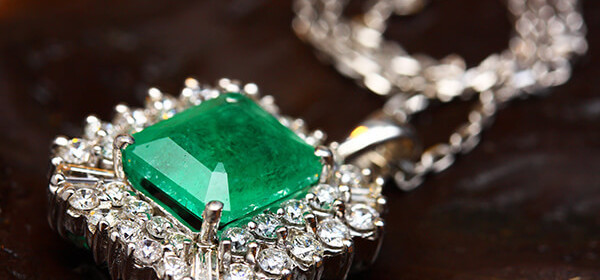 Jewellery store in Dubai, Dubai Diamonds Jewellers, Engagement Rings ...